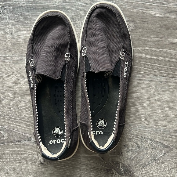 CROCS | Shoes | Crocs Loafers Black Size 6 Walu Canvas Boat Shoes Ladies | Poshmark